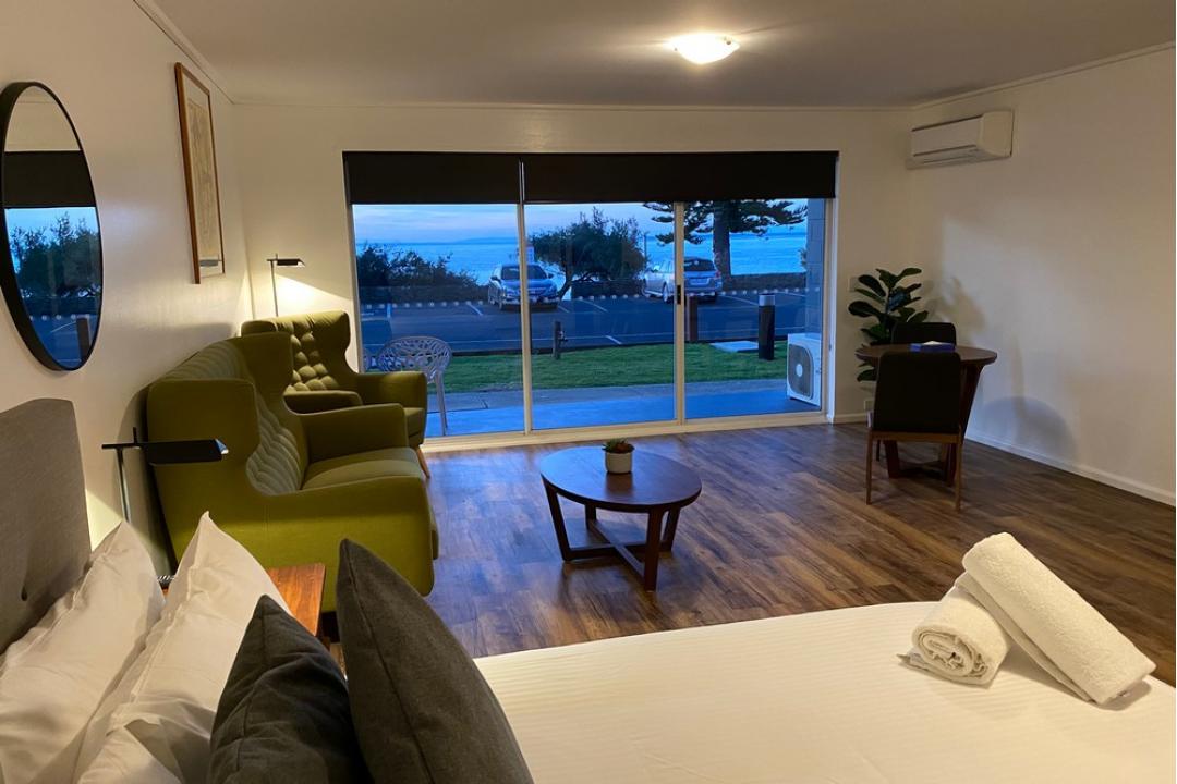 North Pier Hotel Official Site - Bay View Suite